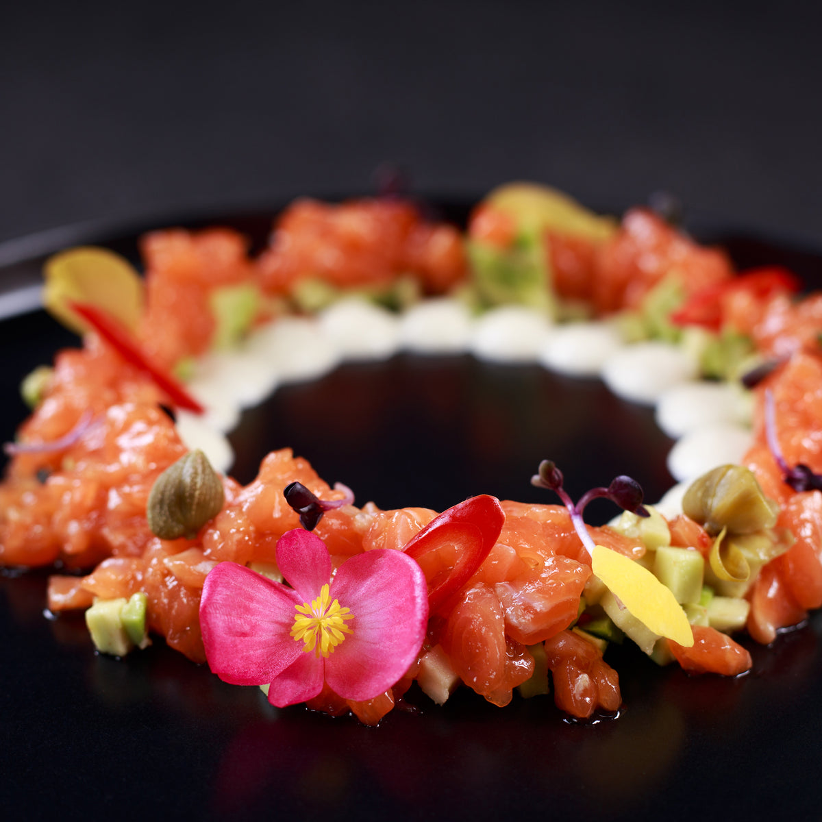 Tartar de salmón clásico